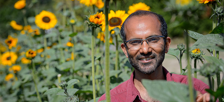 Five Questions with GE3LS Researchers - Navin Ramankutty - Genome BC